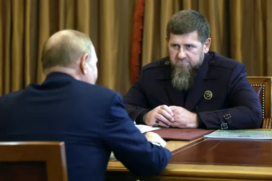 Gjallë apo vdekur?! Çfarë i ndodhi besnikut të Putinit, Ramzan Kadyrov ...